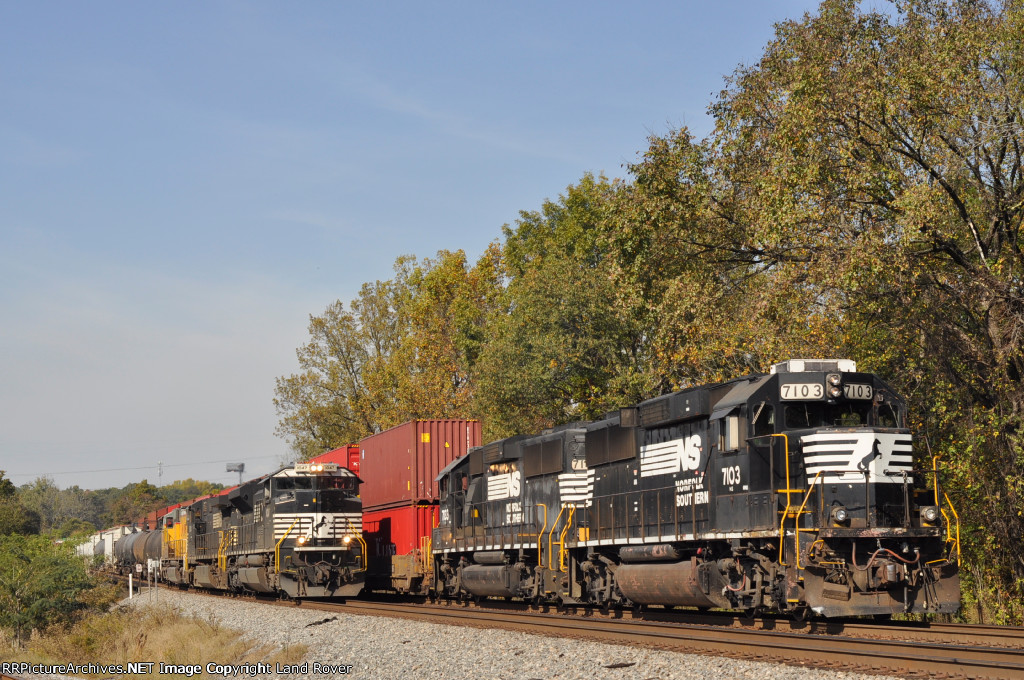 NS 7103 With A Double Meet At Parrott St